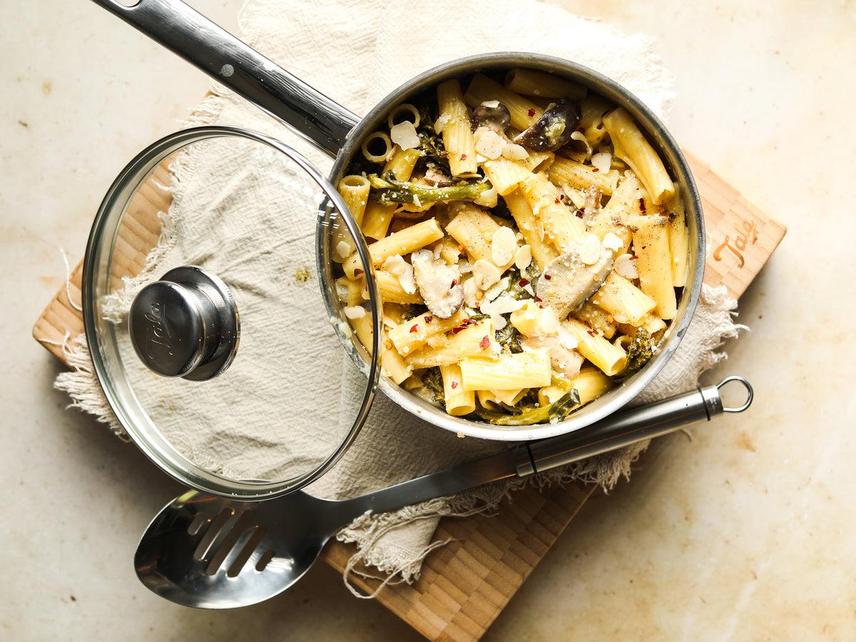 One Pot Creamy Miso Pasta – Tala Cooking
