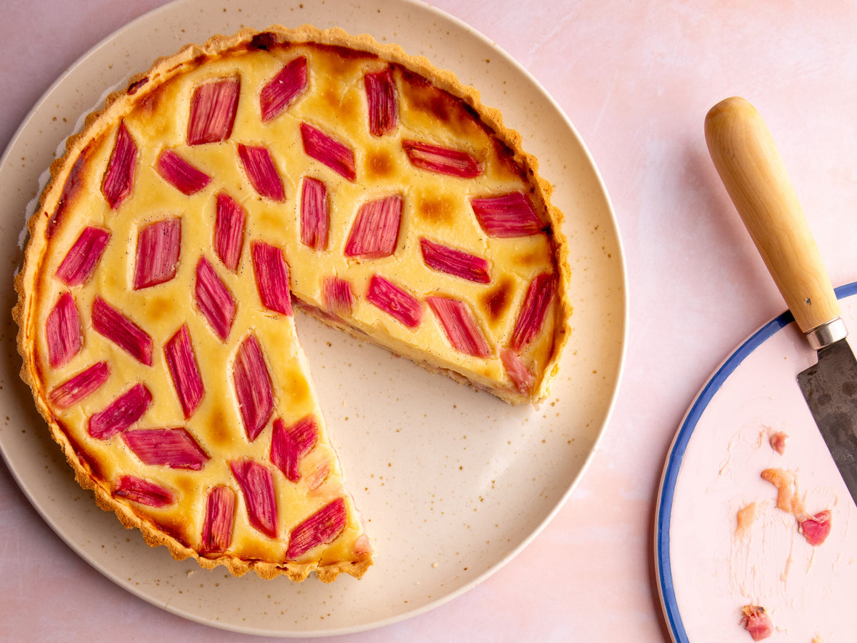 Rhubarb and Custard Tart – Tala Cooking