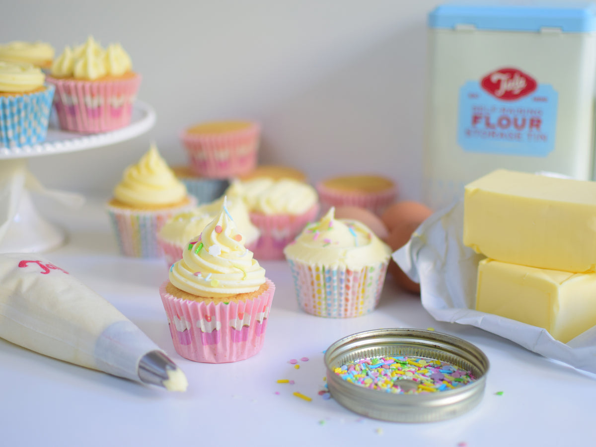 Vanilla Cupcakes – Tala Cooking